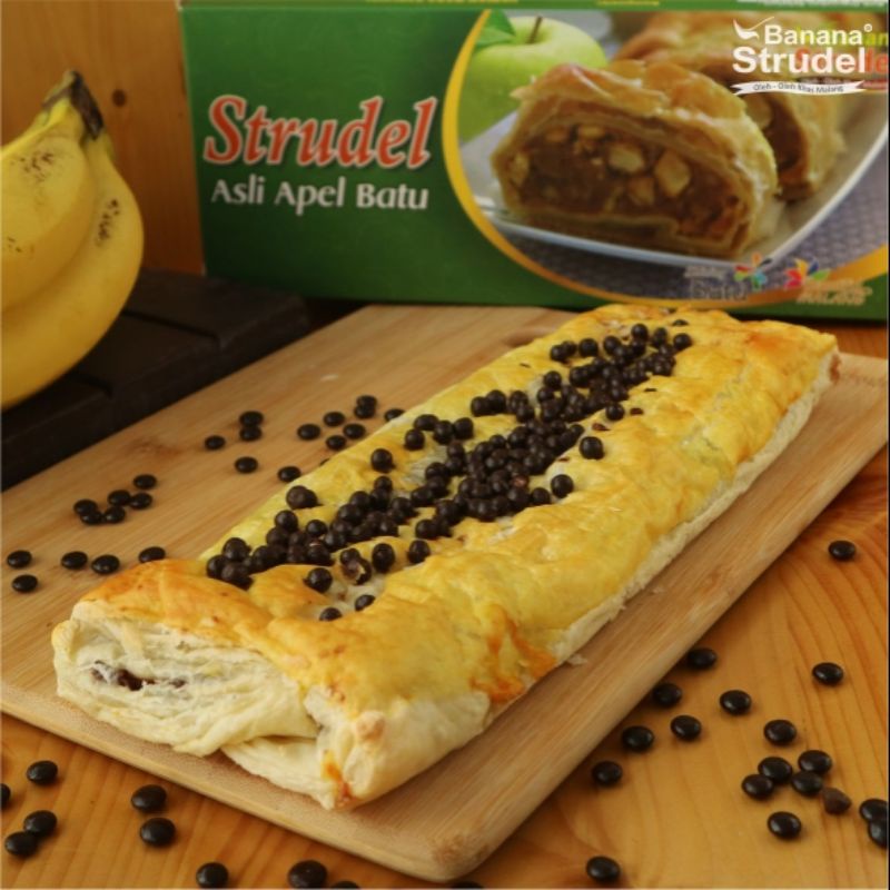 Jual Choco Banana Strudel | Oleh-Oleh Khas Malang | Oleh-Oleh Jawa ...