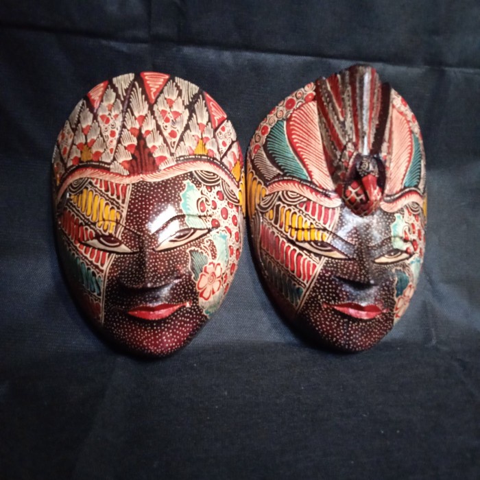 Jual TOPENG BATIK KAYU RAMA SHINTA UKURAN L (25X17X7CM) | Shopee Indonesia