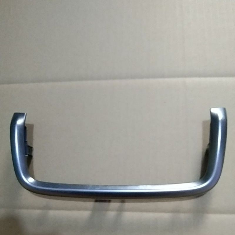 Jual list panel consule box Fortuner vrz,SRS ori | Shopee Indonesia