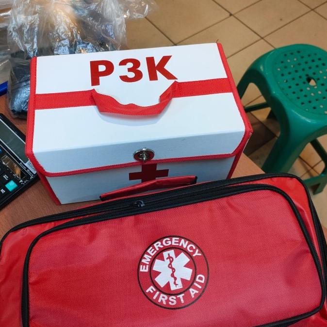 Jual Tas emergency kit P3K model selempang + isi obat P3K type B ...