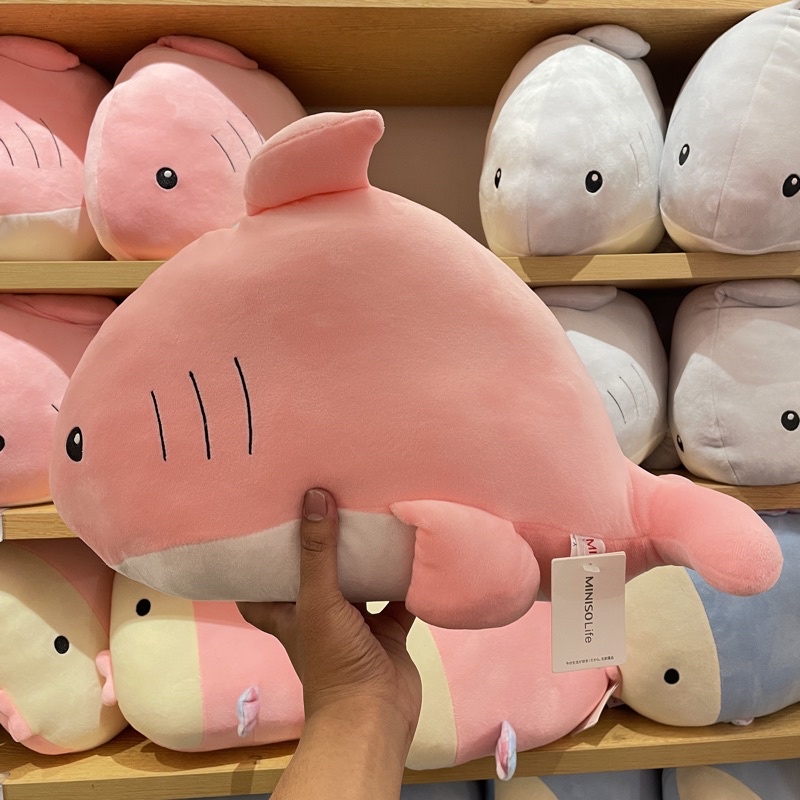 Jual Boneka Baby Shark lucu MINISO PLUSH TOY | Shopee Indonesia