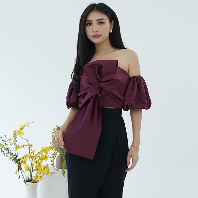 Jual Atasan Lengan Puff Satin Patricia Blouse Top Wanita | Shopee Indonesia