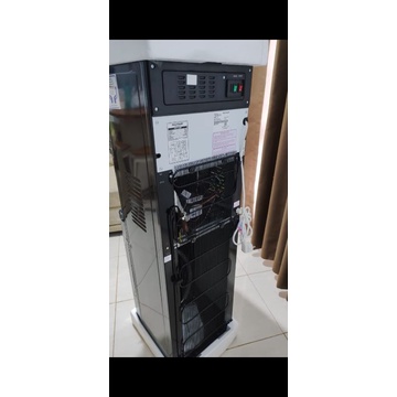 Jual Dispenser Galon Bawah Polytron PWC776 | Shopee Indonesia