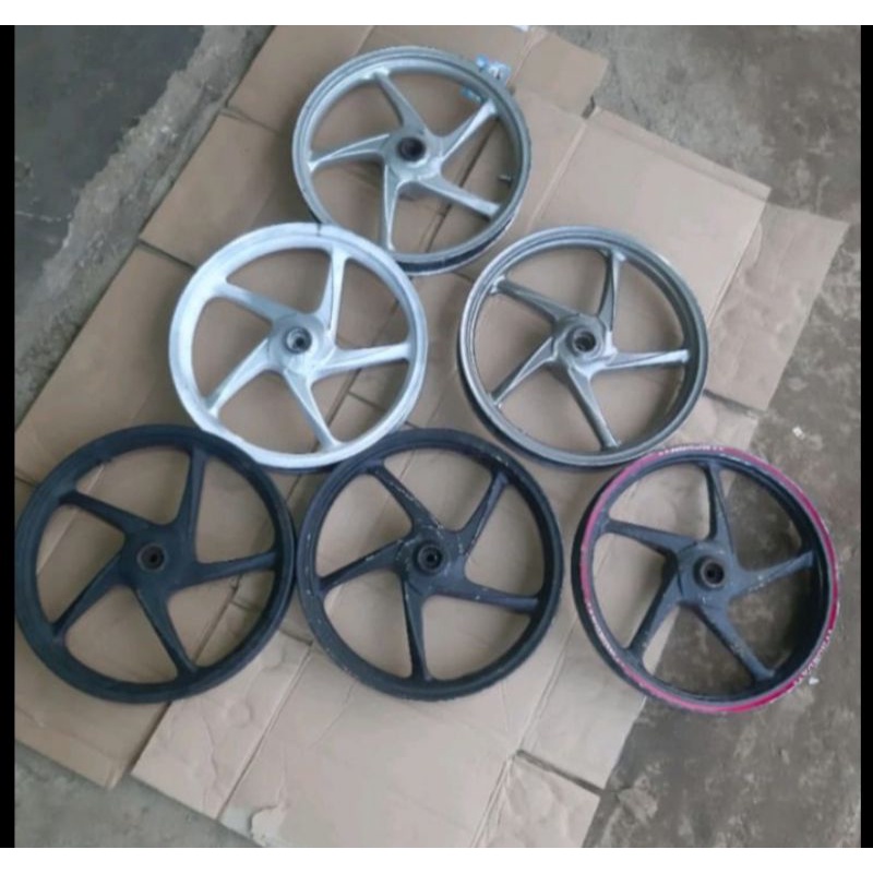 Jual Velg Beat, Vario 110, Scoopy, Vario 125, Spacy Depan Original ...