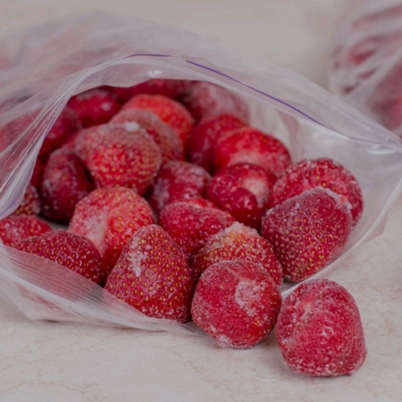 Jual strawberry frozen 1kg | Shopee Indonesia