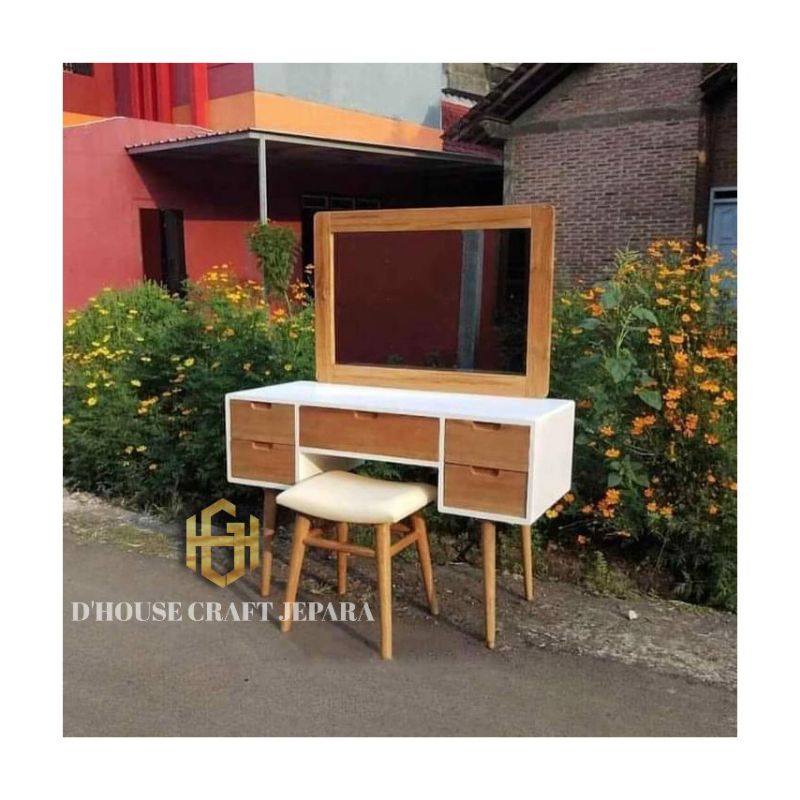 Jual Meja Rias Tolet Cantik Dengan 5 laci Dan Kursi Jok Yang Nyaman ...