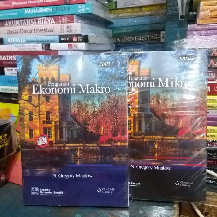 Jual Buku Ekonomi Paket Pengantar Ekonomi Mikro Dan Makro By Mankiw | Shopee Indonesia