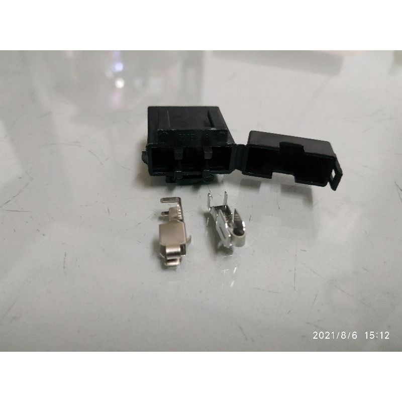 Jual Fuse Box Sekring Tancap besar Kosong + 2 terminal jepit | Shopee ...