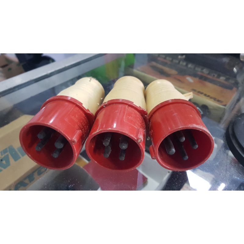 Jual plug socket 4pin atau jack listrik 4pin 3phase bekas | Shopee ...