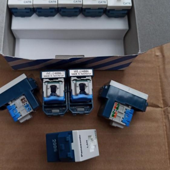 Jual outlet data panasonic cat6 wej24886 | Shopee Indonesia