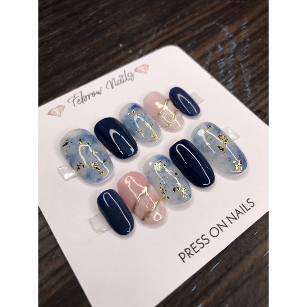 Jual ( CUSTOM BEBAS / PO 1 HARI ) press on nails navy blue / milky ...
