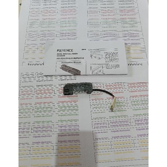 Jual Dual Digital Fiber Sensor Amplifier Npn Keyence Fs V21 | Shopee ...