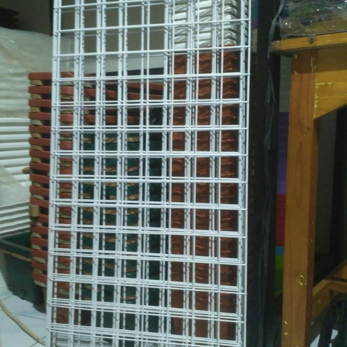 Jual Ram Besi Vertikal Garden untuk Pot dinding argo ORIGINAL. | Shopee ...