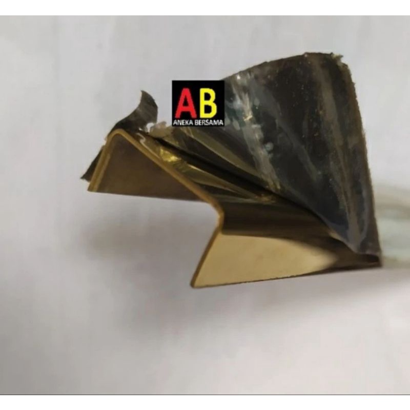 Jual Lis U Stainless Steel Gold Mirror 1cm x 2cm x 1cm Panjang 3m ...
