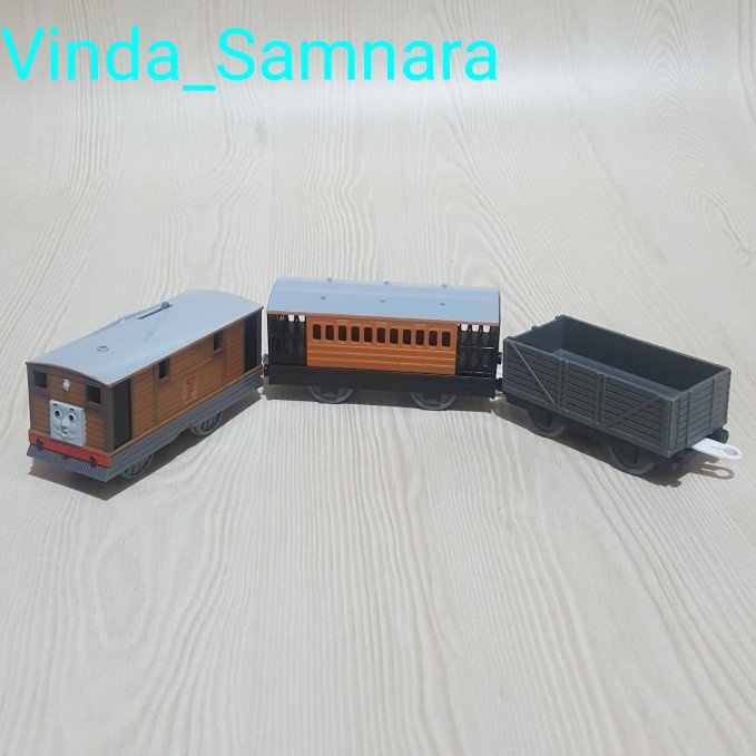 Jual Takara Tomy Kereta Plarail TS11 Toby Thomas & Friends TS-11 *** | Shopee Indonesia