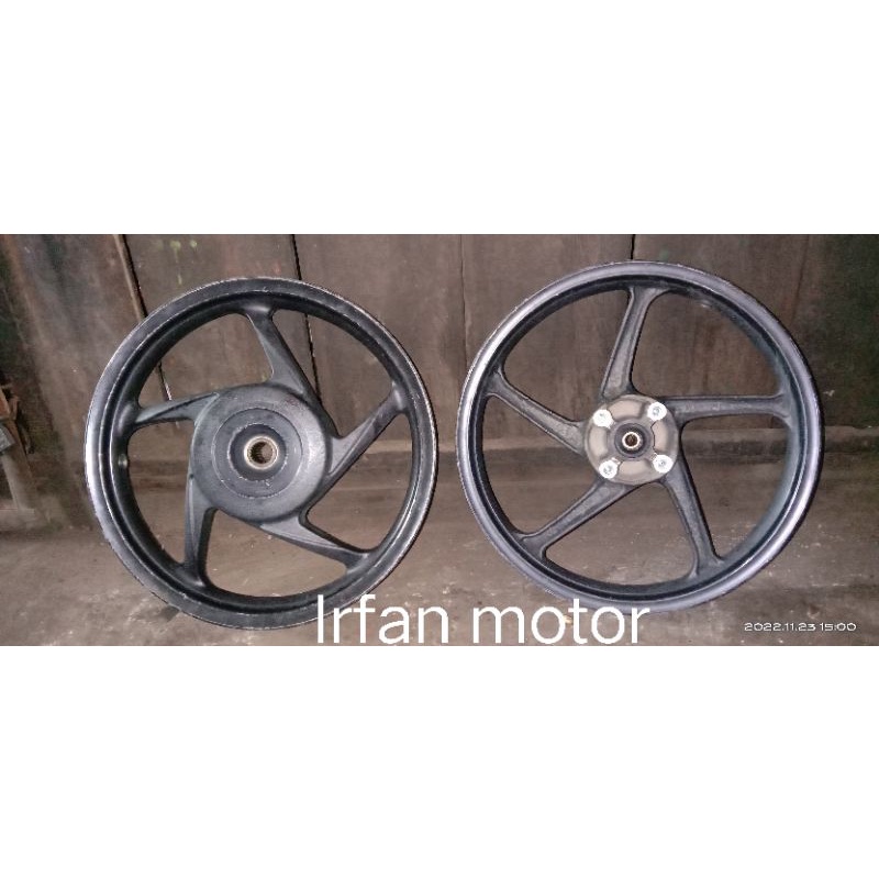 Jual velg racing roda depan belakang honda vario 125 old lama original ...