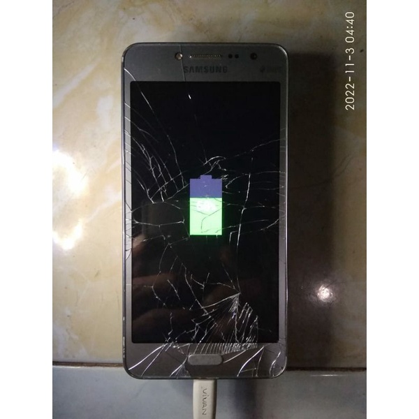 Jual samsung j2 prime minus tocscrean retak lcd aman orignal mentok di ...