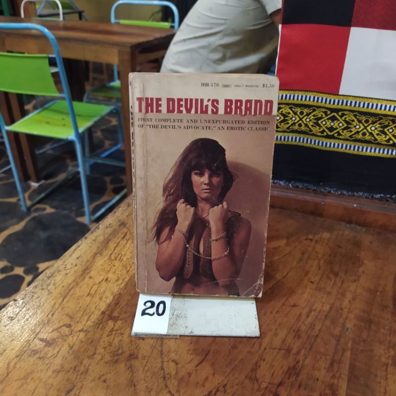 Jual BUKU THE DEVIL'S BRAND By Holloway House Publishing | Shopee Indonesia