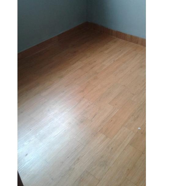 Jual Karpet Vinyl Murah / Vinyl Ultima Motif Kayu - Harga Per m2 ...