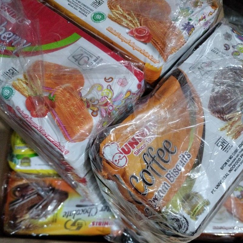 Jual unibis biskuit dengan krim aneka rasa-rasa harga 1 bungkus ...