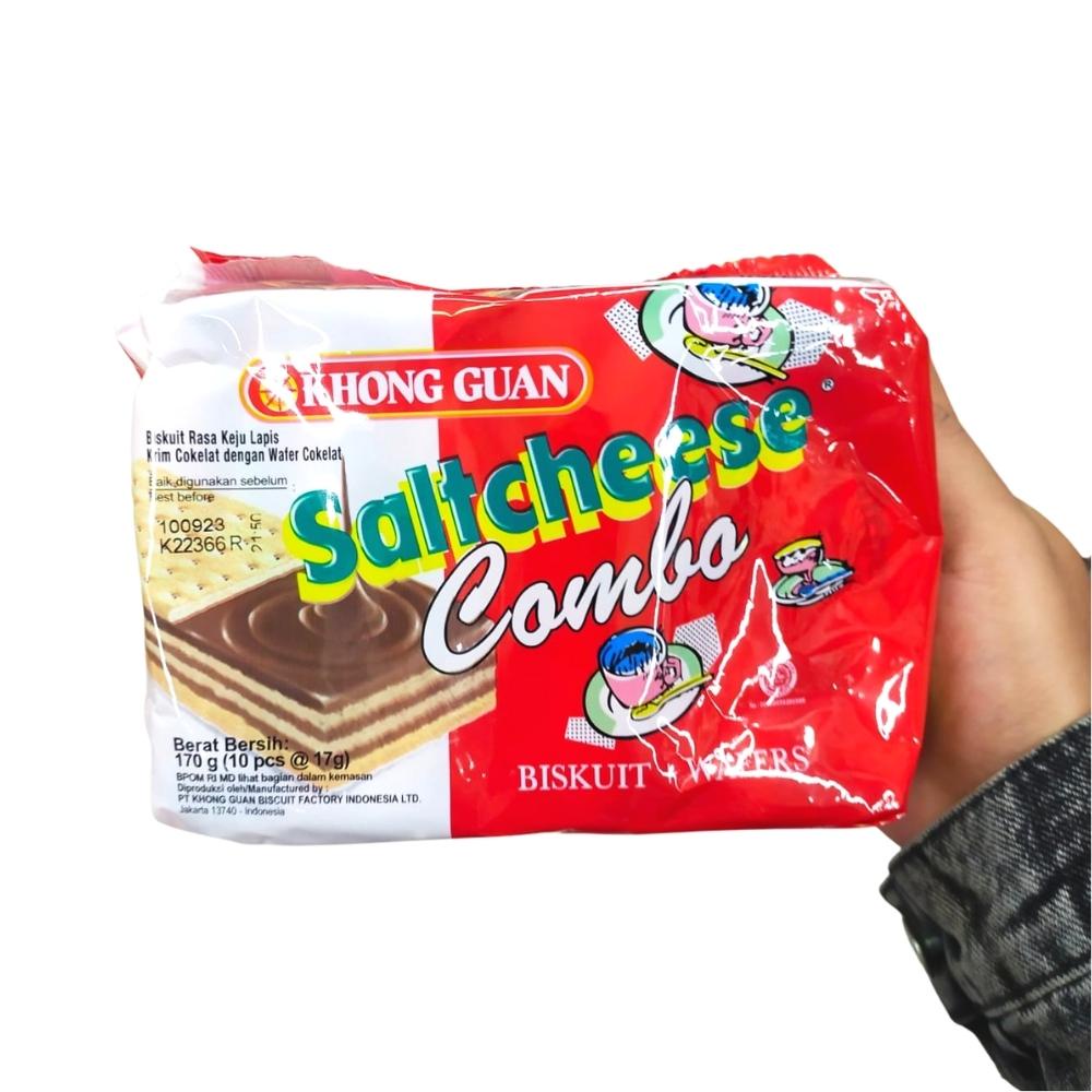 Jual Khong Guan Saltcheese Combo Biskuit Rasa Keju dengan Krim Coklat ...