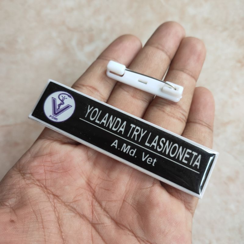 Jual Nametag Akrilik / Name Tag Akrilik / Nametag Akrilik Custom / Name ...
