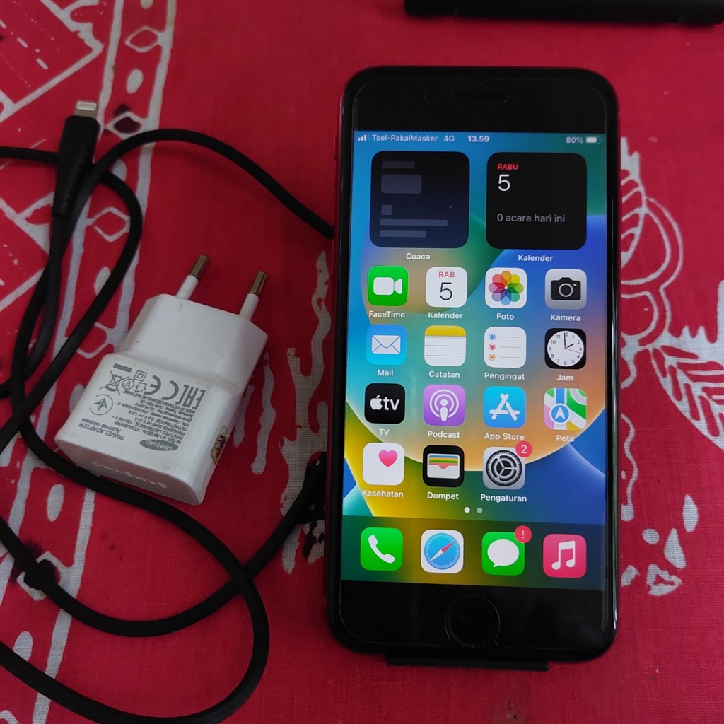 Jual iPhone SE 2 2020 - Second Ex ibox | Shopee Indonesia