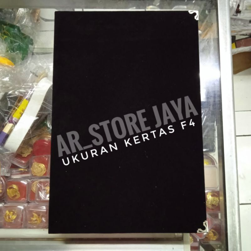 Jual map beludru hitam polos terdapat siku di 4 sisi | Shopee Indonesia