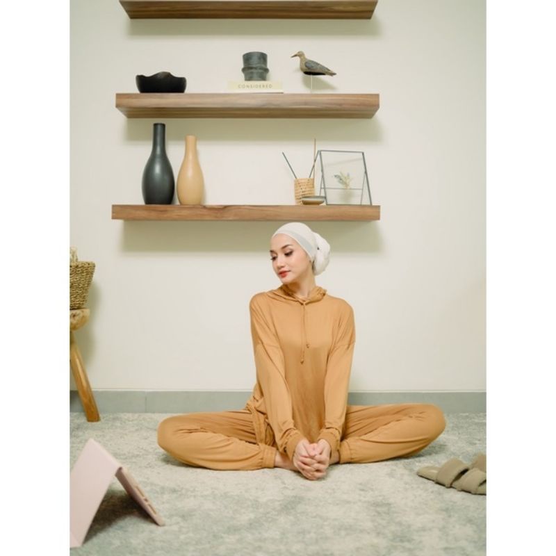 Jual Camani Basic Activewear Caramel | Shopee Indonesia