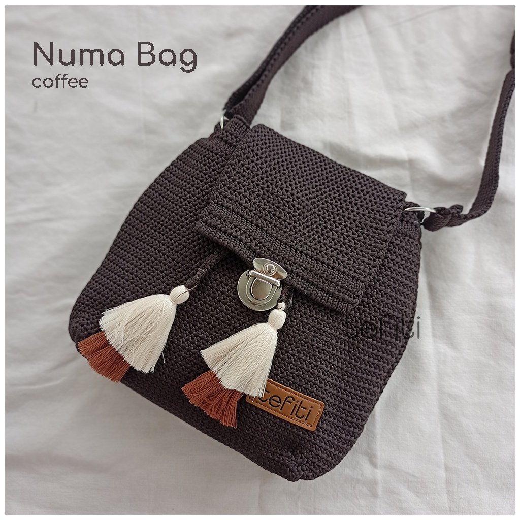 Jual Tas Rajut Selempang NUMA Knit Bag Tali Serut Bag Lock Sling Bag ...