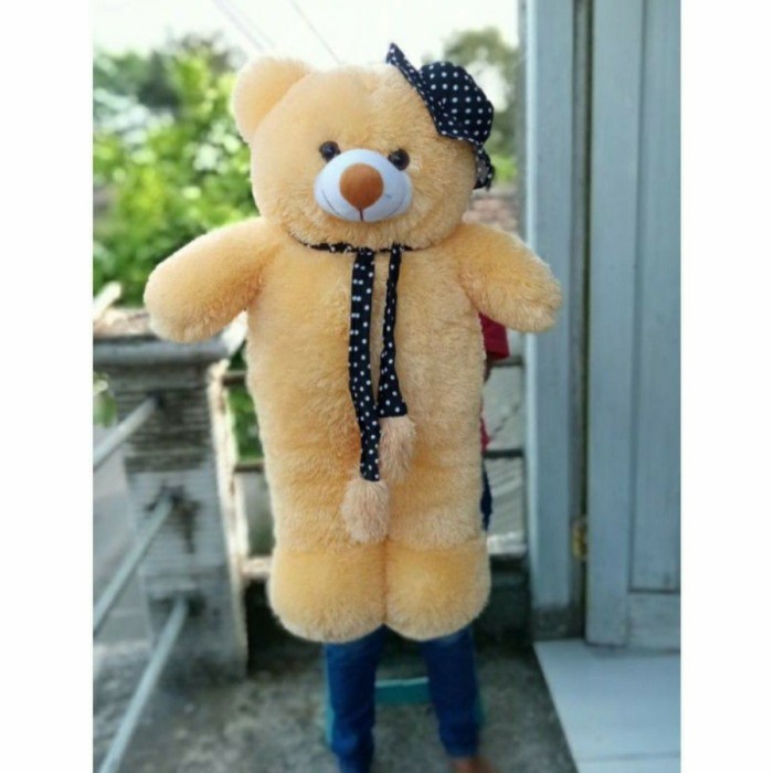 Jual Boneka Beruang Topi Syal Jumbo 1M SNI | Shopee Indonesia