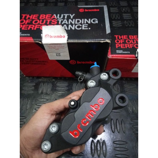 Jual Kaliper Brembo 4p dan 2p black series | Shopee Indonesia