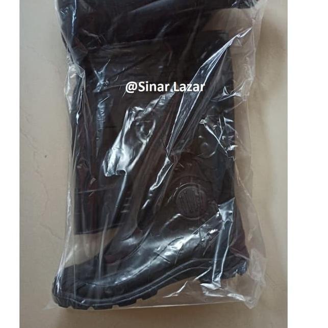 Jual Sepatu Boots Anti Air / Sepatu Proyek Tinggi / Sepatu Kerja ...