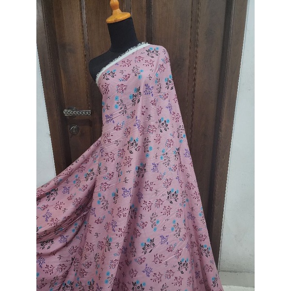Jual Kain Rayon Viscose Bunga Rata Dusty Pink (2,2m) | Shopee Indonesia