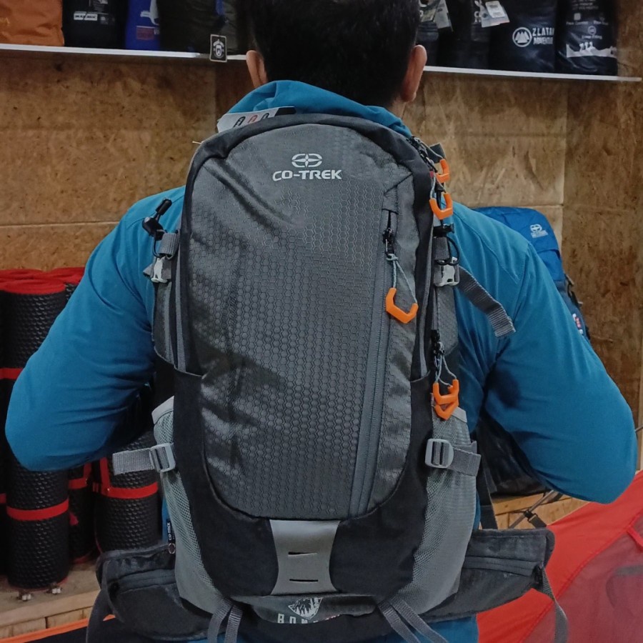 Jual Tas Ransel / Semi Carrier Co-trek Bone 40L include Raincover bag ...