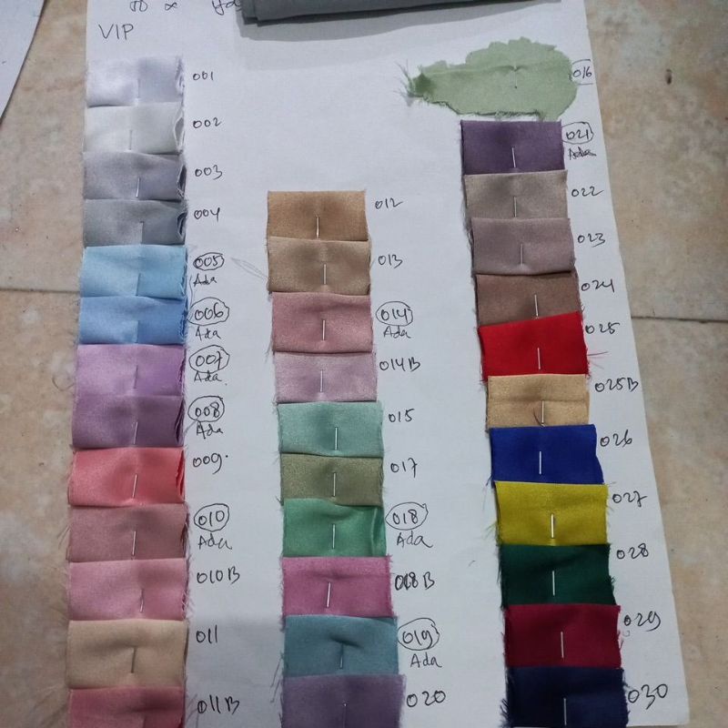 Jual kain satin roberto cavali velvet - 50cm | Shopee Indonesia