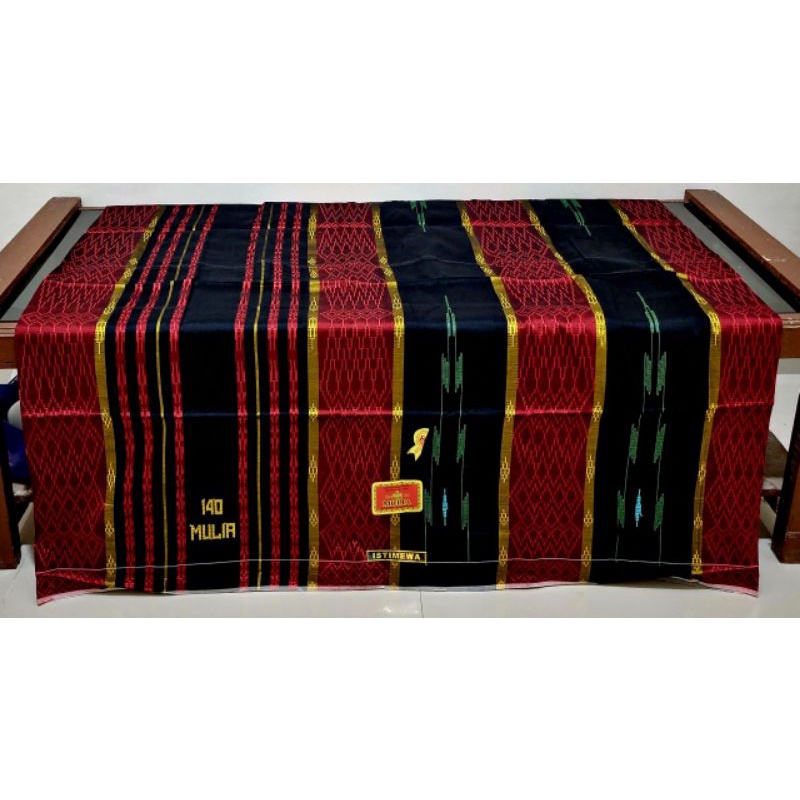 Jual Sarung Raja mulia sutra 140 mesres istimewa tenun tradisional bisa ...