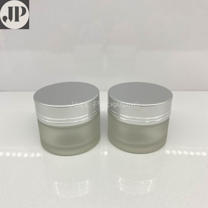 Jual Pot 15gr Kaca Glass Jar Frosted Doff Silver with Line Kaca 15 gr ...