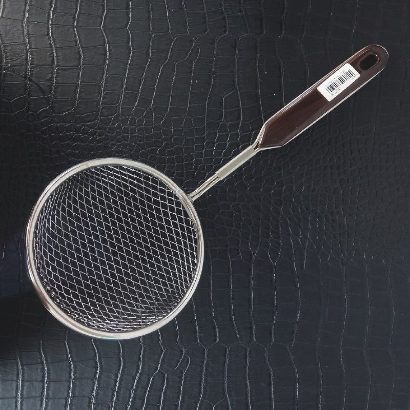 Jual STRAINER / SARINGAN LUBANG BESAR KAWAT GG PLASTIK 12.5 CM | Shopee ...