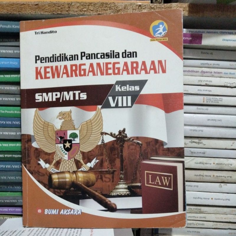 Jual buku pendidikan Pancasila dan kewarganegaraan/ppkn kelas 8 VIII 2 smp mts bumi aksara ...