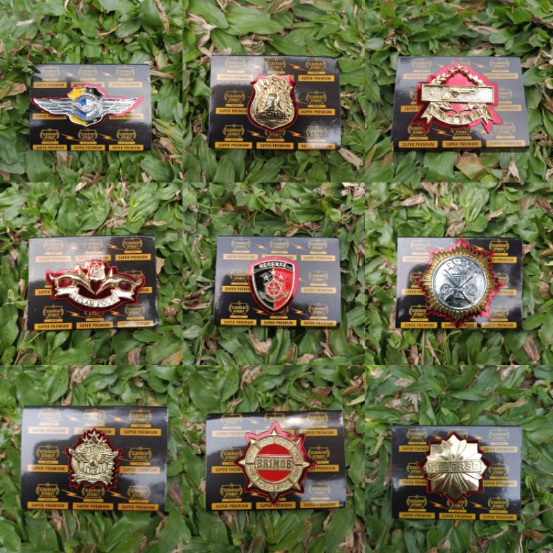 Jual ATRIBUT/PIN/BREVET POLISI LENGKAP SELAM POLRI SAR BINTANG RODA ...