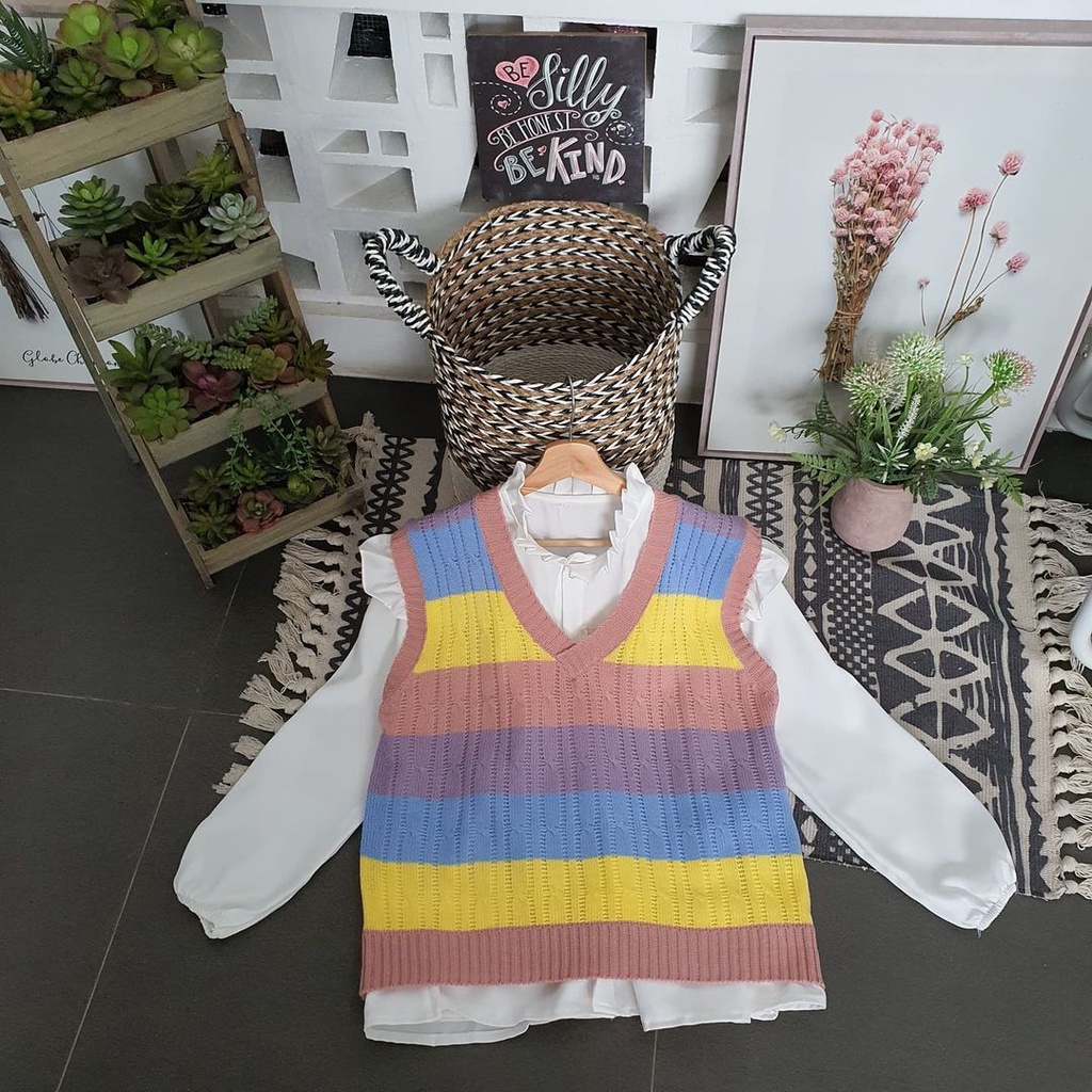 Jual TERBARU Set Rompi Vest Cable Rajut Wanita Dewasa Dan Kemeja Putih ...
