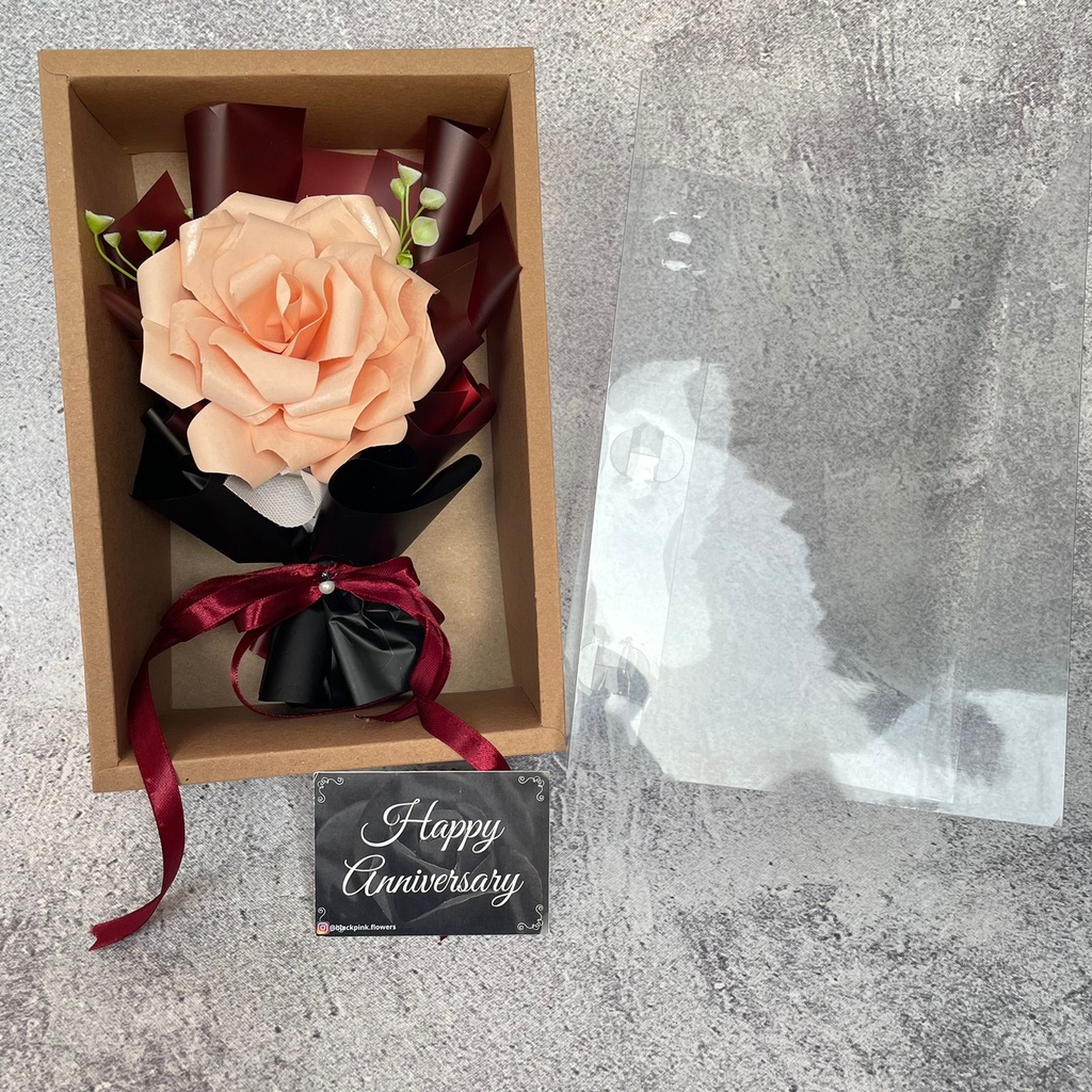 Jual Flower Box / Buket Bunga Box Hadiah Valentine Wisuda Ulangtahun / Gift Box Wisuda / Hampers ...