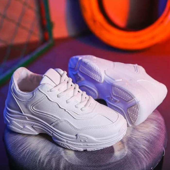 Jual SEPATU KETS PUTIH POLOS LS205-G | Shopee Indonesia