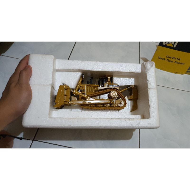 Jual Diecast Alat Berat/ Miniatur Alat Berat CAT - Caterpillar Skala 1: ...