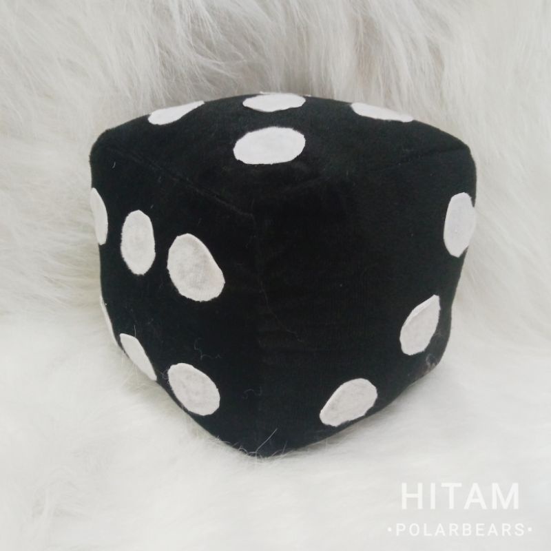 Jual Dadu 30 x 30 cm Bantal Boneka Dadu Lembut | Shopee Indonesia
