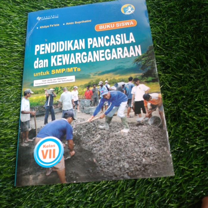 Jual BUKU PENDIDIKAN PANCASILA DAN KEWARGANEGARAAN UNTUK SMP MTS KELAS 7 | Shopee Indonesia