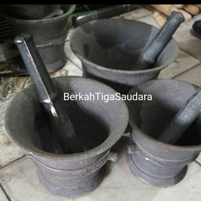 Jual Cobek Lumpang Besi Kecil / Tumbukan Besi / Cobek | Shopee Indonesia