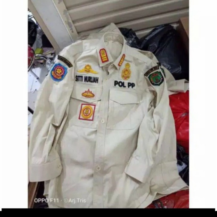 Jual Seragam Driver Baju Satpol Pp Pdh Crem | Shopee Indonesia