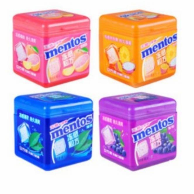 Jual TERBARU Mentos Bubble Gum Cubes Cooling Sensation Fruits Grape ...
